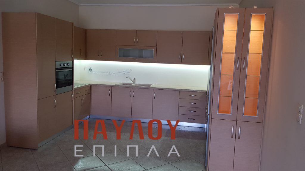 ΠΟΡΤΑΚΙ ΜΕΛΑΜΙΝΗ ΑΚΡΙΤΑ - ΠΑΥΛΟΥ ΕΠΙΠΛΑΠΑΥΛΟΥ ΕΠΙΠΛΑ